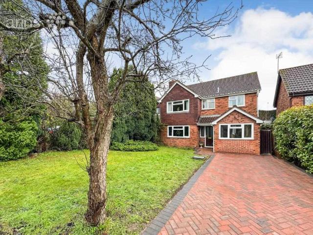 4 Bed, Detached, Bradmore Way, Reading, RG6 [INVESTMENT PROPERTY]