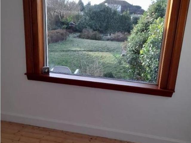 4 bed detached bungalow for rent in Mountcastle