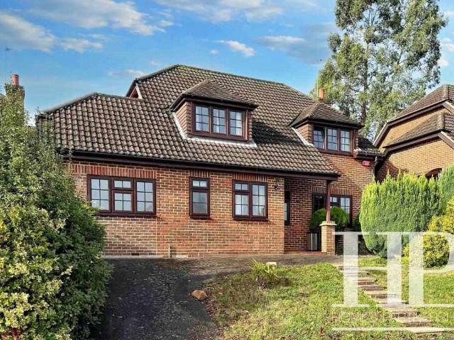 4 Bed, Detached, Edrich Road, Crawley, RH11 [INVESTMENT PROPERTY]