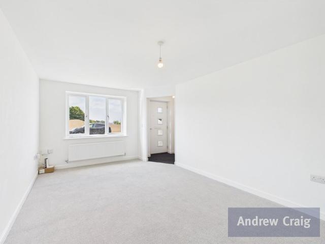4 bed detached house to rent in Brede Place, Kenton Bank Foot, NE13