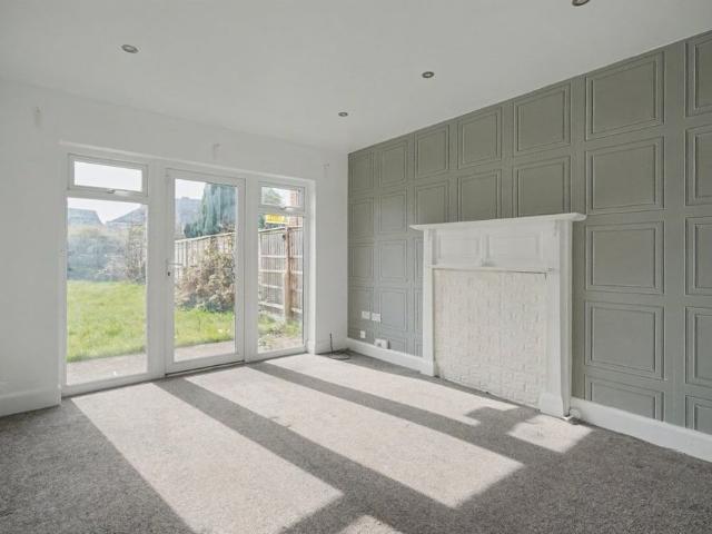 4 Bed Detached House, Marlborough Road, NG9