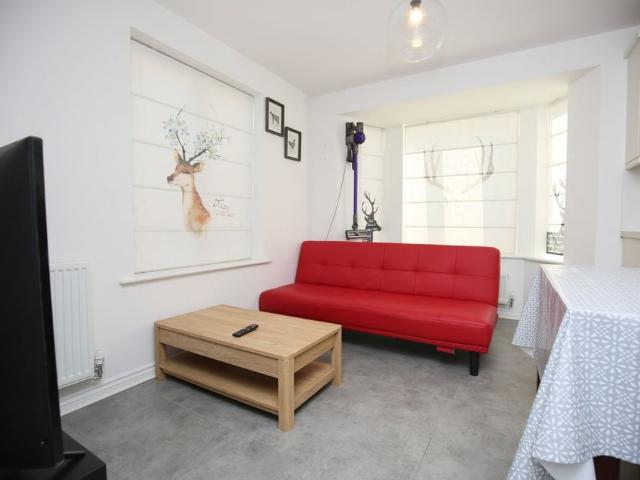 4 Bed Detached House, Signals Drive, CV3