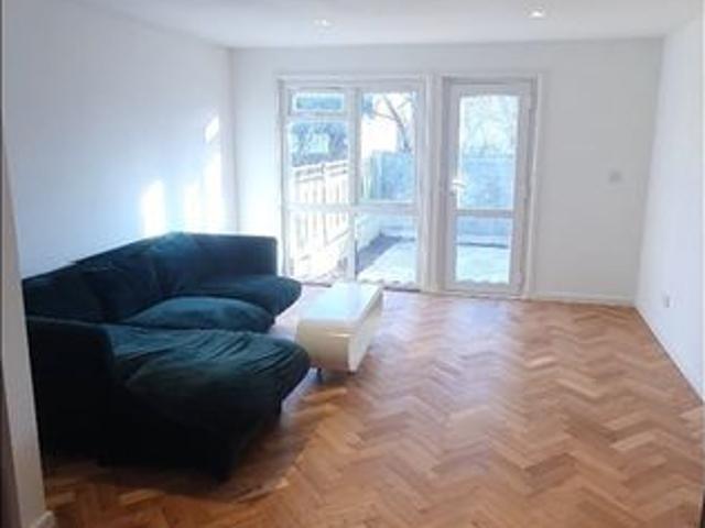 4 Bed End Terrace, Brockley Park, SE23