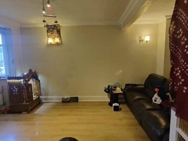 4 Bed End Terrace, Kings Road, HA2