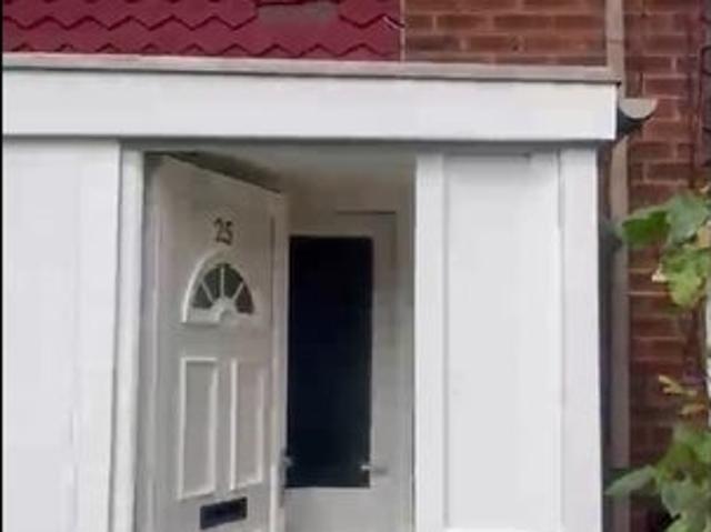 4 Bed End Terrace, Old Trafford, M16 Full House