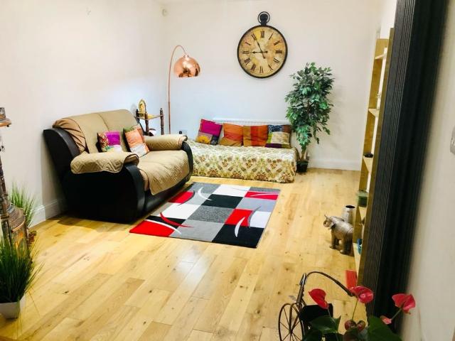4 Bed End Terrace, Ravenswood Crescent, HA2