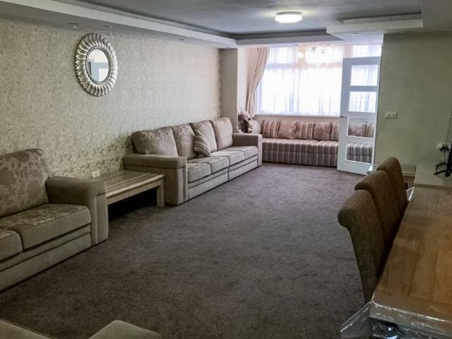 4 Bed End Terrace, Stirchley, B30