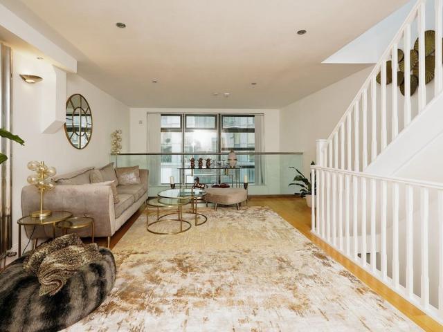 4 Bed Flat, Meridian Point, SE8