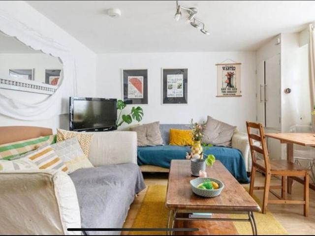 4 Bed Flat, Allen Road, N16
