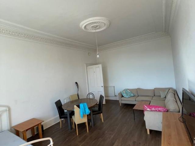 4 Bed Flat, Argyle St, G3