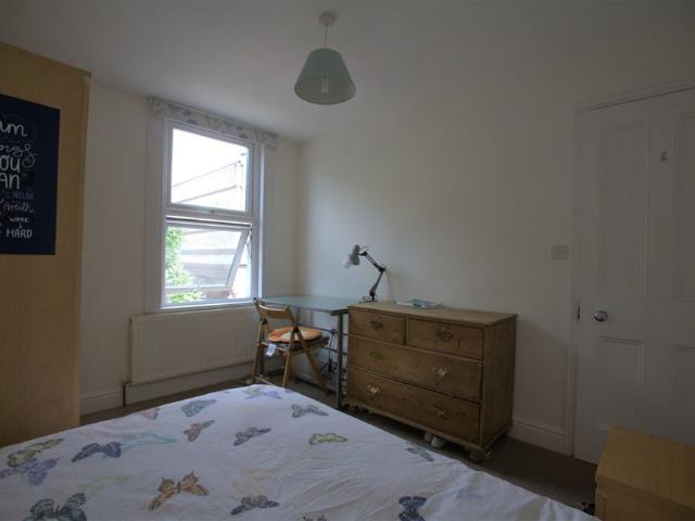 4 Bed Flat, Camden, NW1