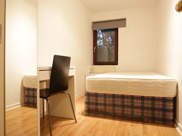 4 Bed Flat, Carrol Close, NW5