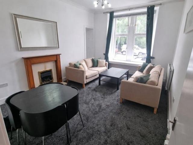 4 Bed Flat, Elderslie Street, G3
