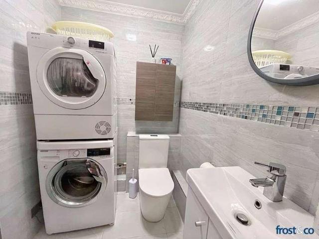 4 bed flat for sale