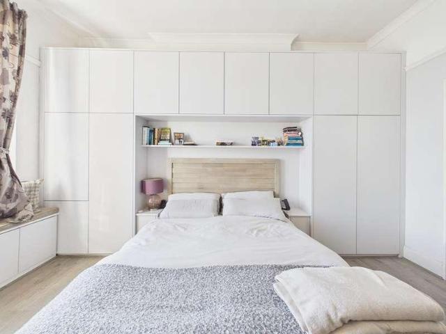 4 bed flat for sale