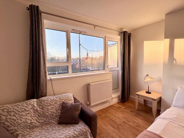 4 Bed Flat, Grisedale, NW1