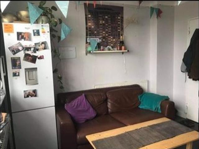 4 Bed Flat, Kestrel House, EC1V