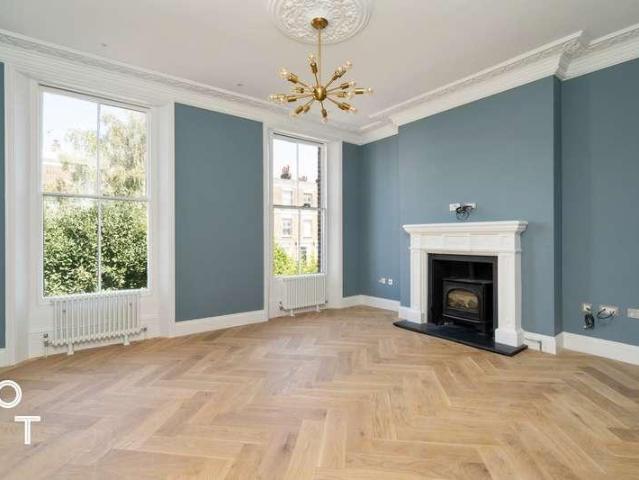 4 bed flat to rent