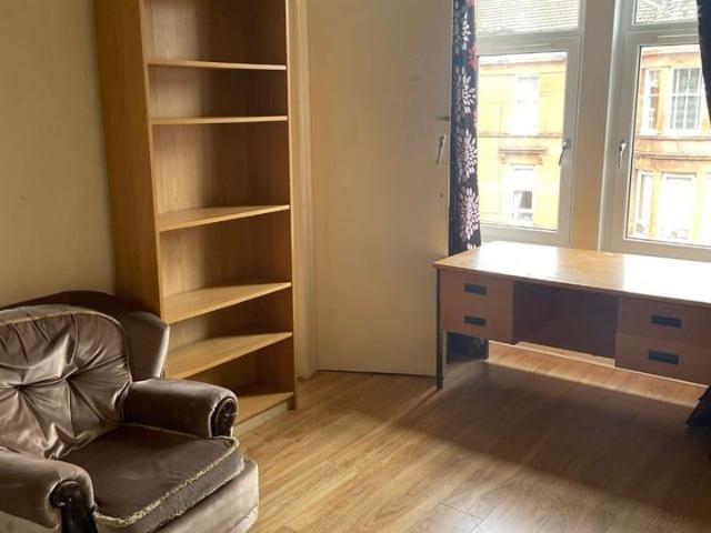 4 Bed Flat, West Princes St, G4