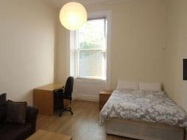 4 Bed Flat, West Princes Street, G4