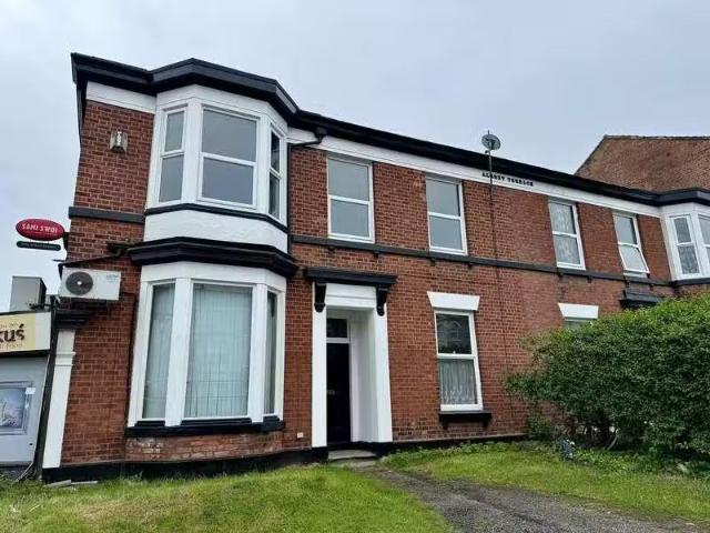 4 bed house to rent in Bath Street, PR9, Southport
