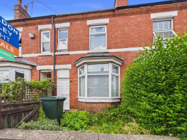 4 BED House To rent