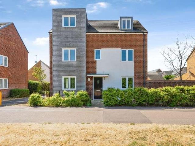 4 bed house to rent