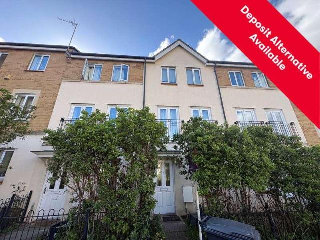 4 bed house to rent