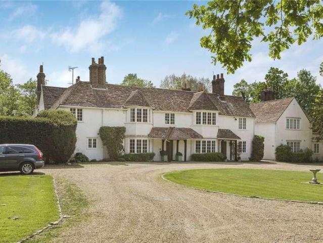 4 bed house to rent