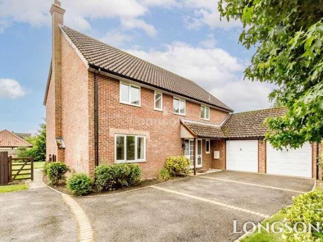 4 bed house to rent
