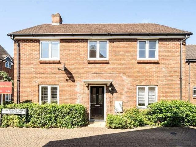 4 bed house to rent