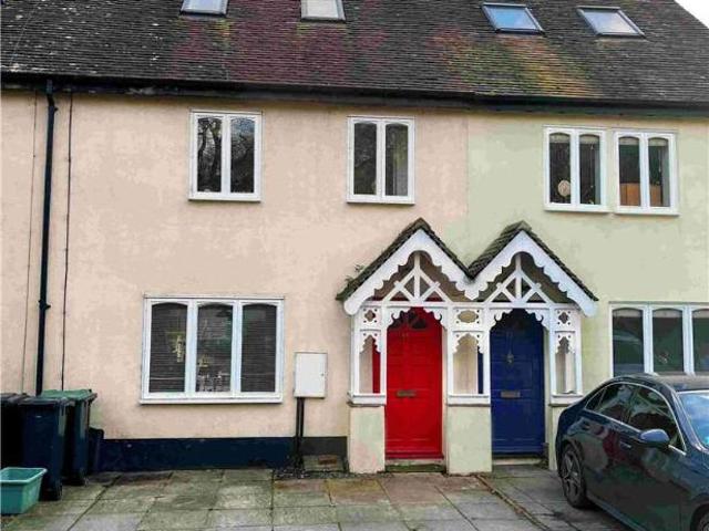 4 bed house to rent