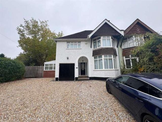 4 bed house to rent