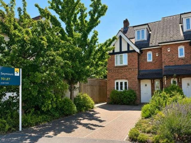 4 bed house to rent
