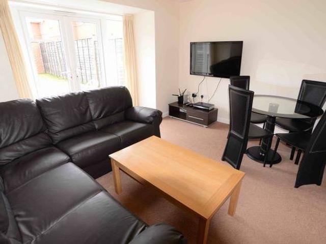 4 Bed House at Willis Place Worcester, United Kingdom