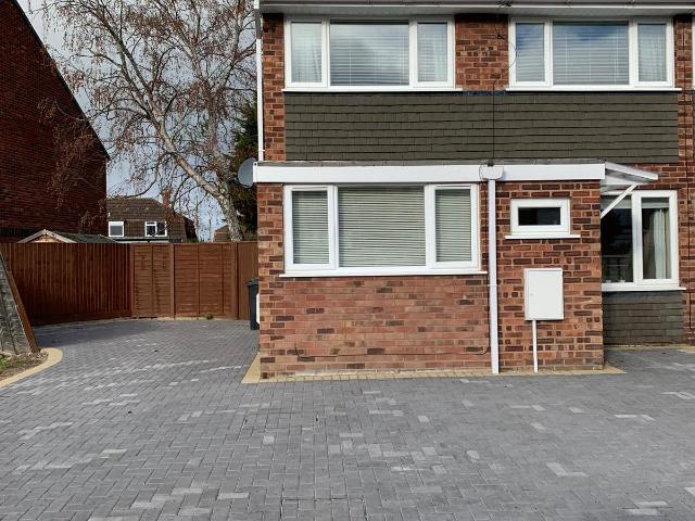 4 Bed House at Dudley Close, Worcester WR2 5RY, United Kingdom