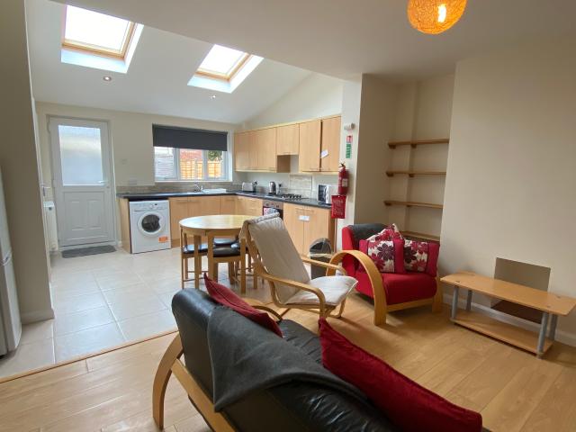 4 Bed House at Graham Road, WR2 5AW, United Kingdom