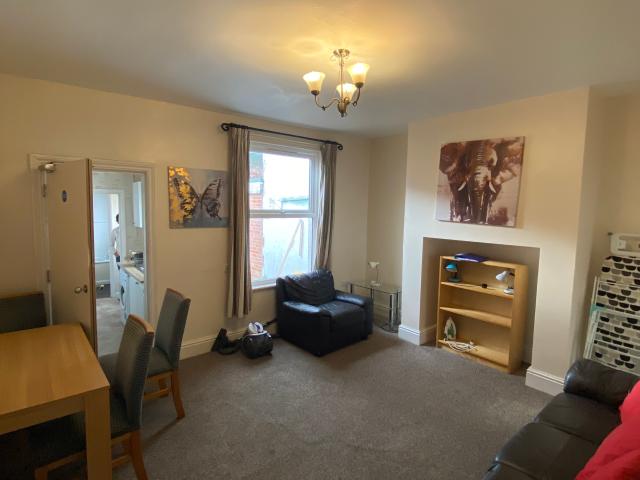4 Bed House at Happyland West, Worcester WR2 5DQ, United Kingdom