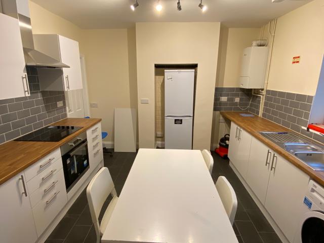 4 Bed House at London Road, Worcester WR5 2DL, United Kingdom