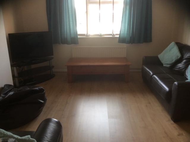 4 Bed House at Oldbury Road, Worcester WR2 6AR, United Kingdom