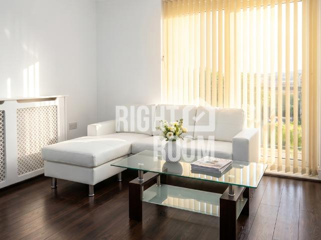 4 Bed House, Avis Square, London E1 0QD