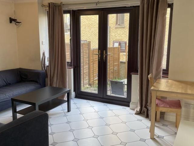 4 Bed House, Canary Wharf/Docklands
