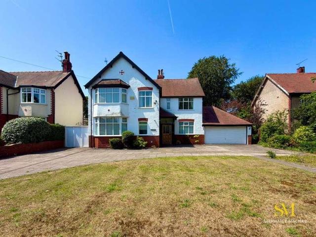 4 bed house for sale