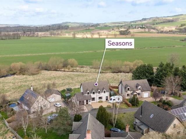 4 bed house for sale