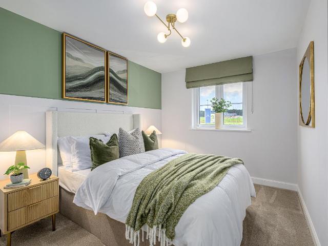 4 bed house for sale