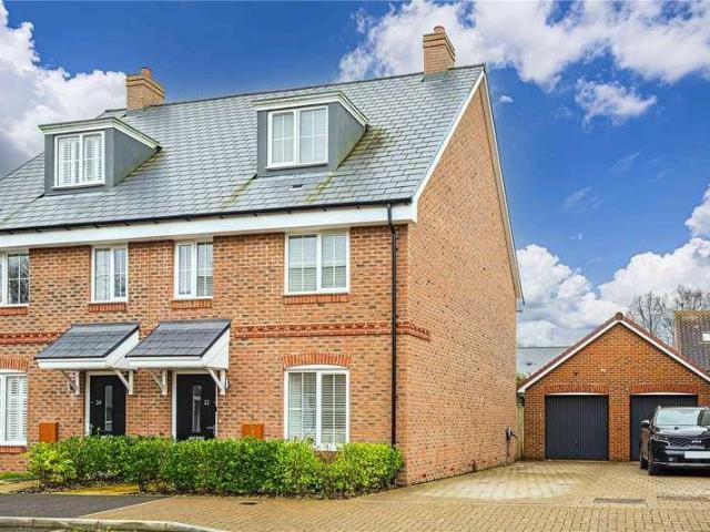 4 bed house for sale