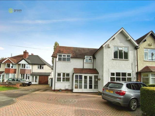 4 bed house for sale