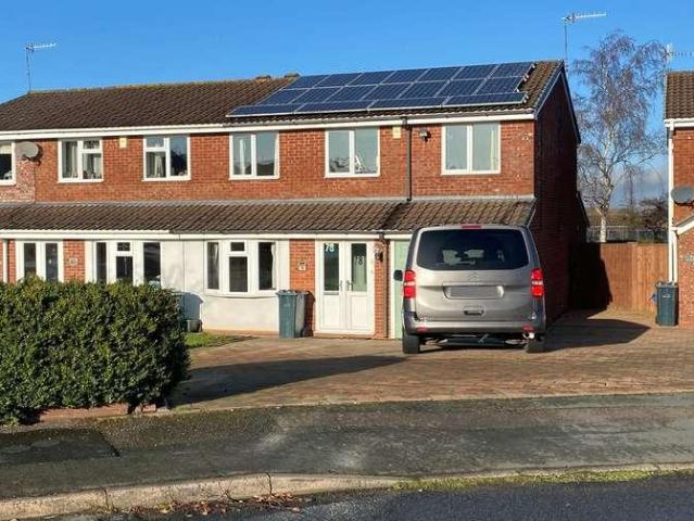 4 bed house for sale