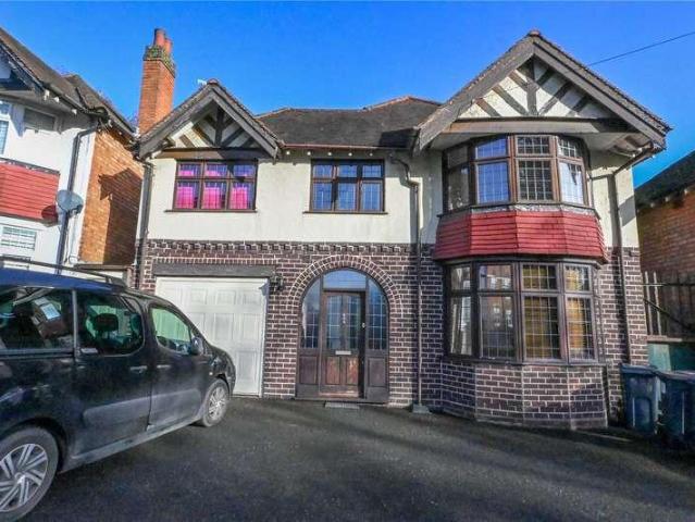 4 bed house for sale