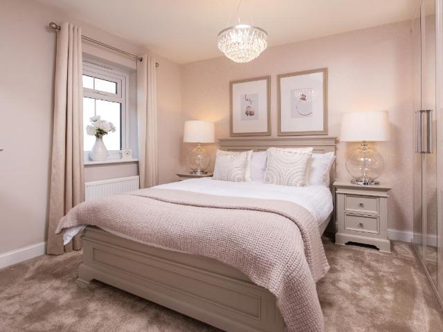 4 bed house for sale